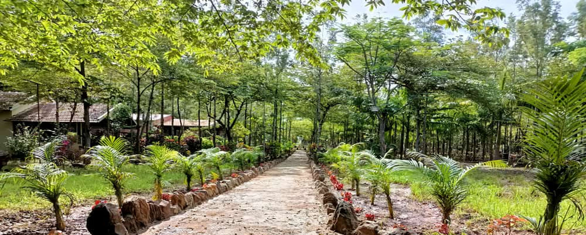 Brundavana Lodging & Homestay